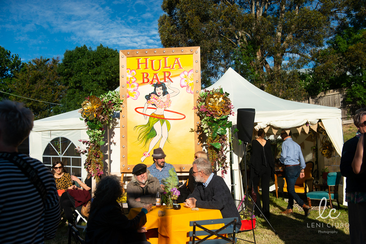 may wirth image – No holes bared Aussie Circus